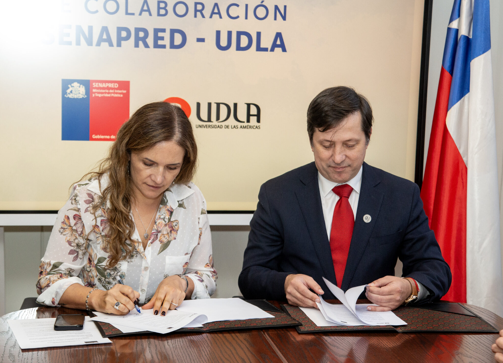 SENAPRED y UDLA firmaron convenio de colaboración en GRD y salud mental ...